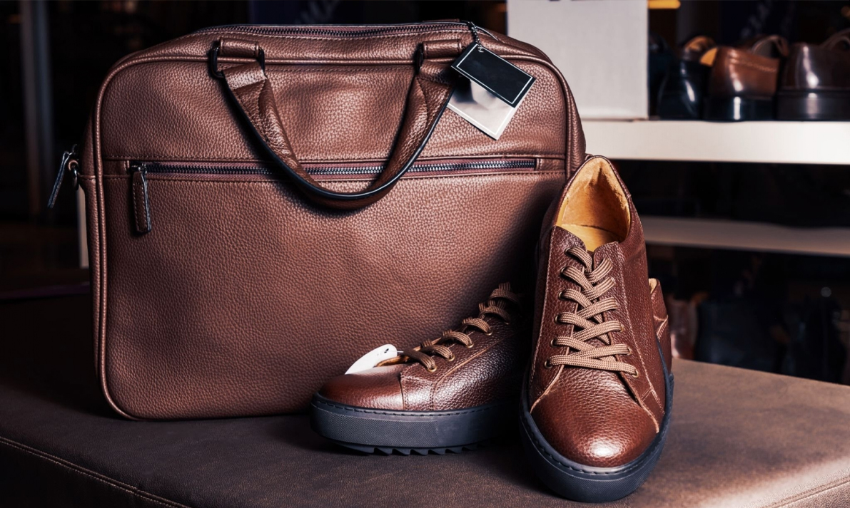 How To Protect your Leather Items This Summer - Doctor Leather